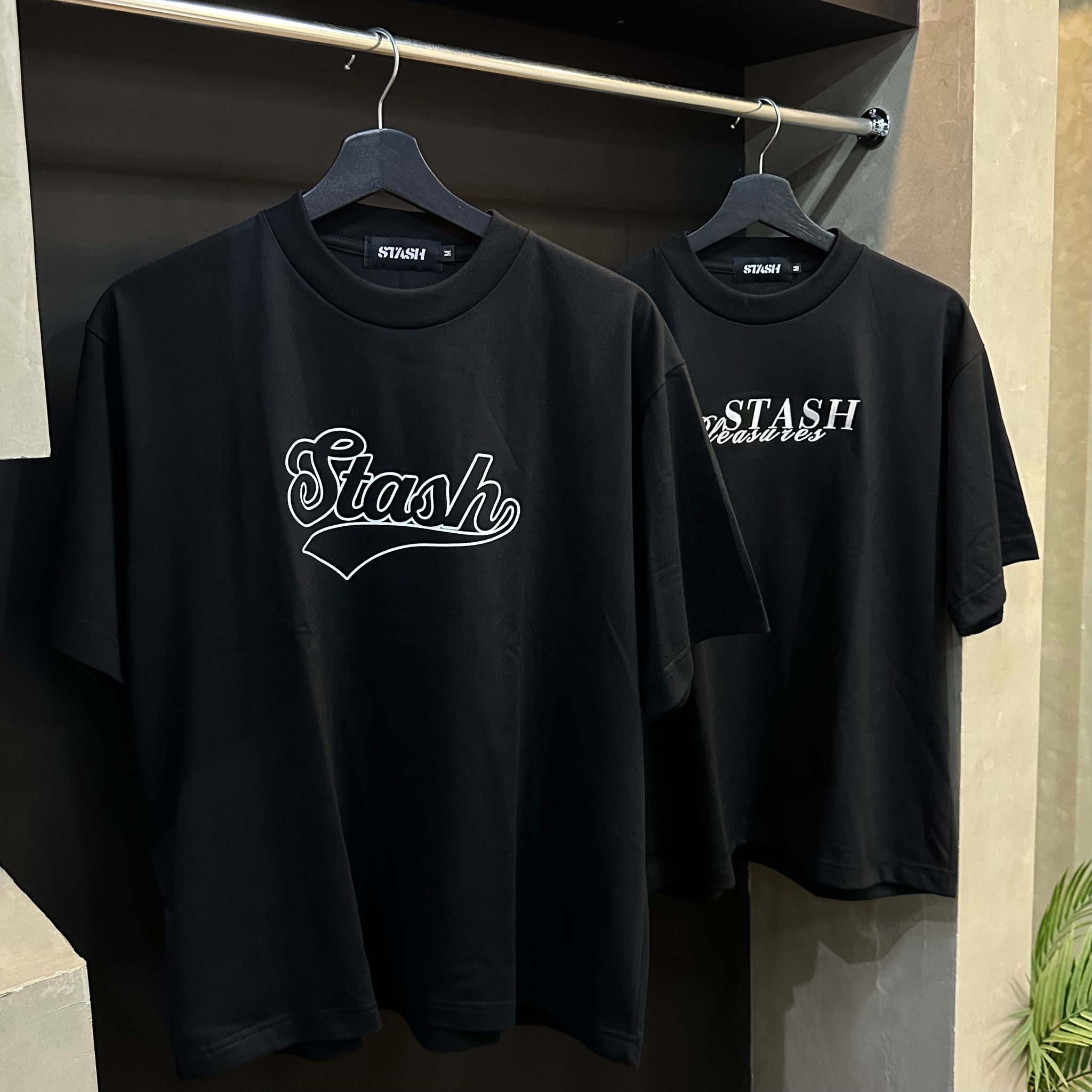 Stash Script Logo – STASHPH
